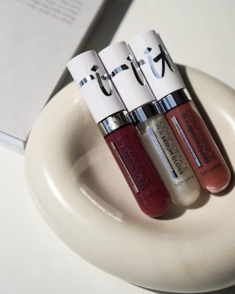 IT Cosmetics Confidence in a Serum Lip Gloss Swatches and Review - The ...