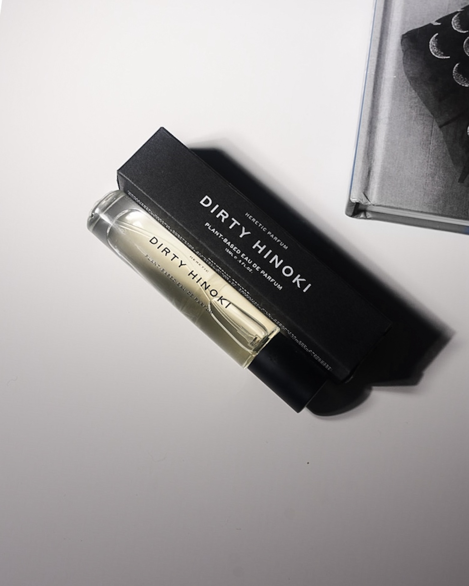 Heretic Dirty Hinoki Clean Fragrance Review - The Fairytales Blog